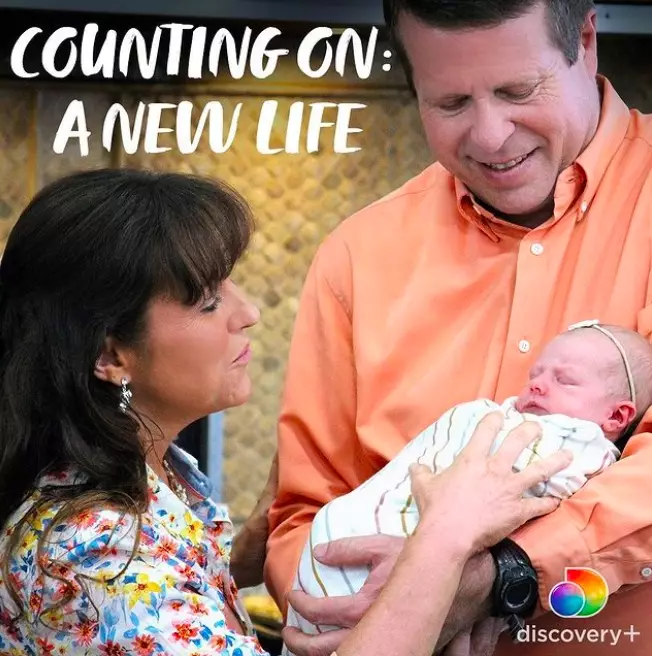 Ow, Ow Reba 'Kubara' Inyenyeri Michelle Duggar Imiterere Yubwihindurize Kuva muri 80s umusatsi kugeza Mama ugezweho