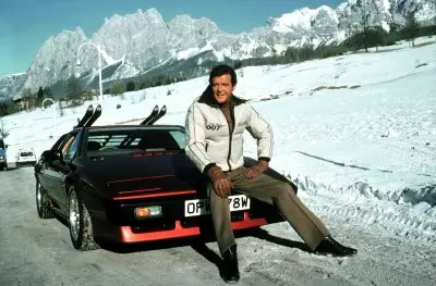 Roger Moore Solo para tus ojos Las películas de James Bond 007 se han filmado en algunos lugares hermosos