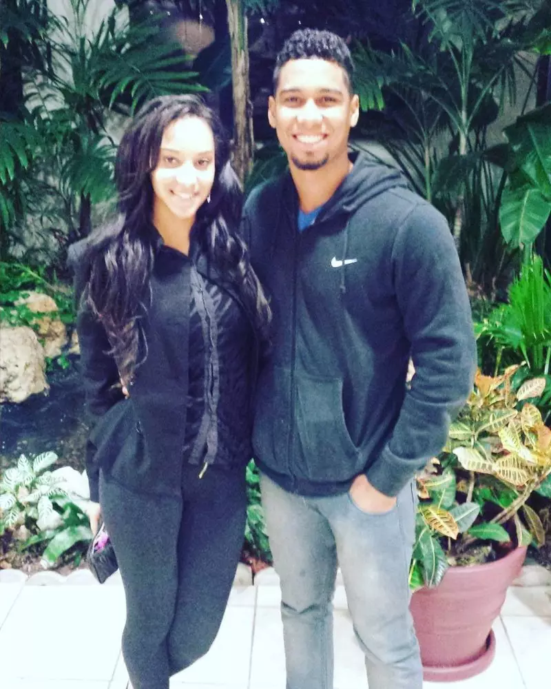 90 كۈنلۈك Fiance Chantel Pedro يەنىلا بىللە